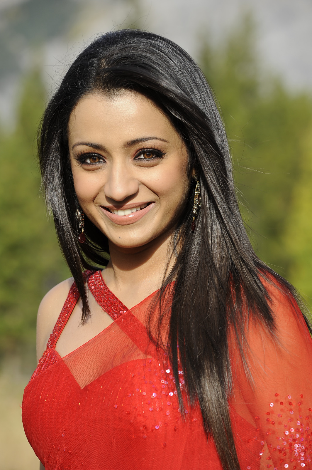 trisha_hot_latest_photo_gallery-141 – BizHat.com